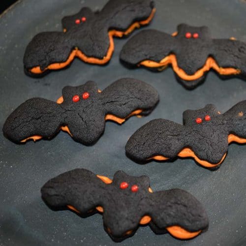 Halloween Chocolate Sandwich Cookies (Bat Oreos) | Foodology Geek