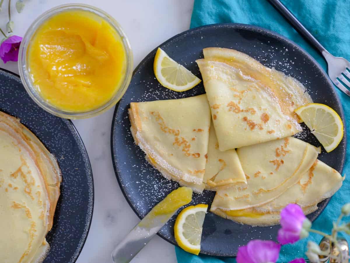 Crepes Recipe (Savory or Sweet) + 10 Different Fillings - Foodology Geek