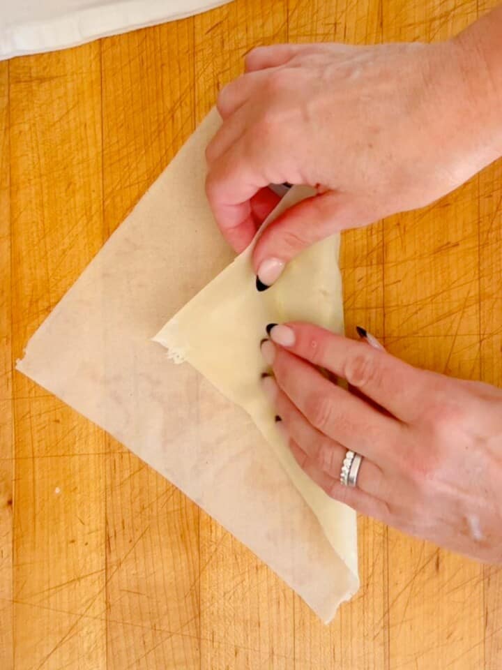 Lumpia Recipe - Foodology Geek