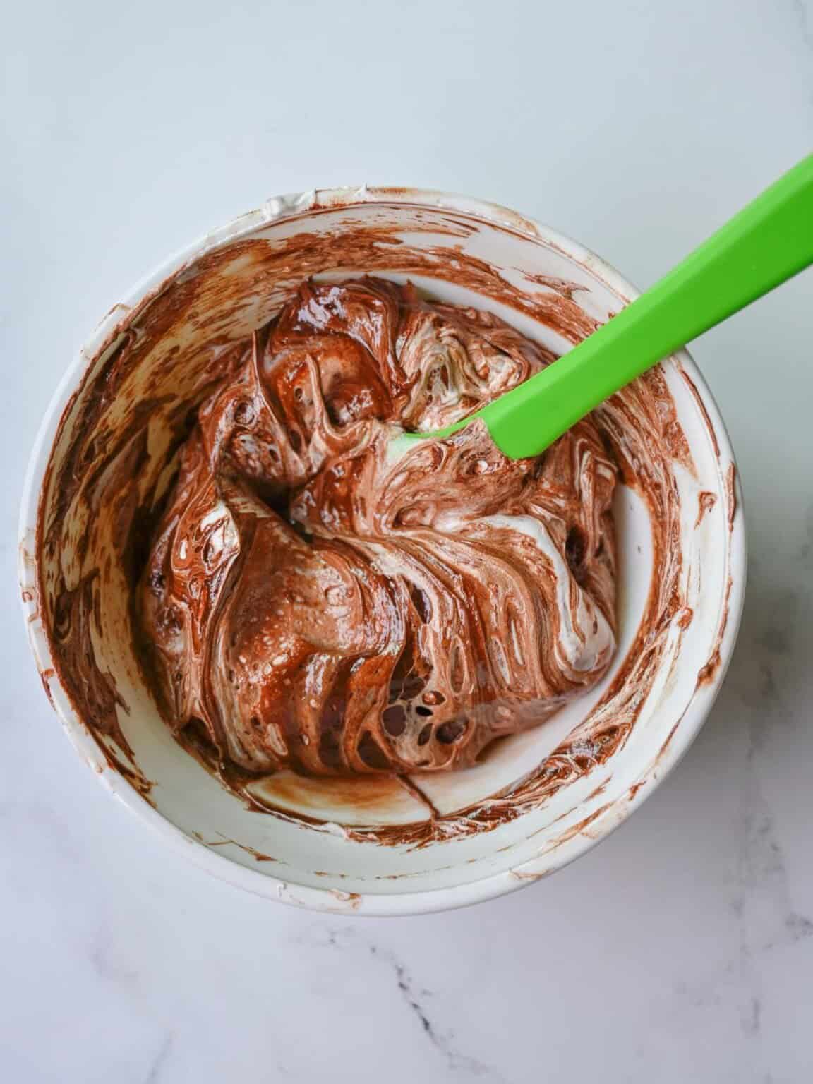 Chocolate Mousse - Foodology Geek