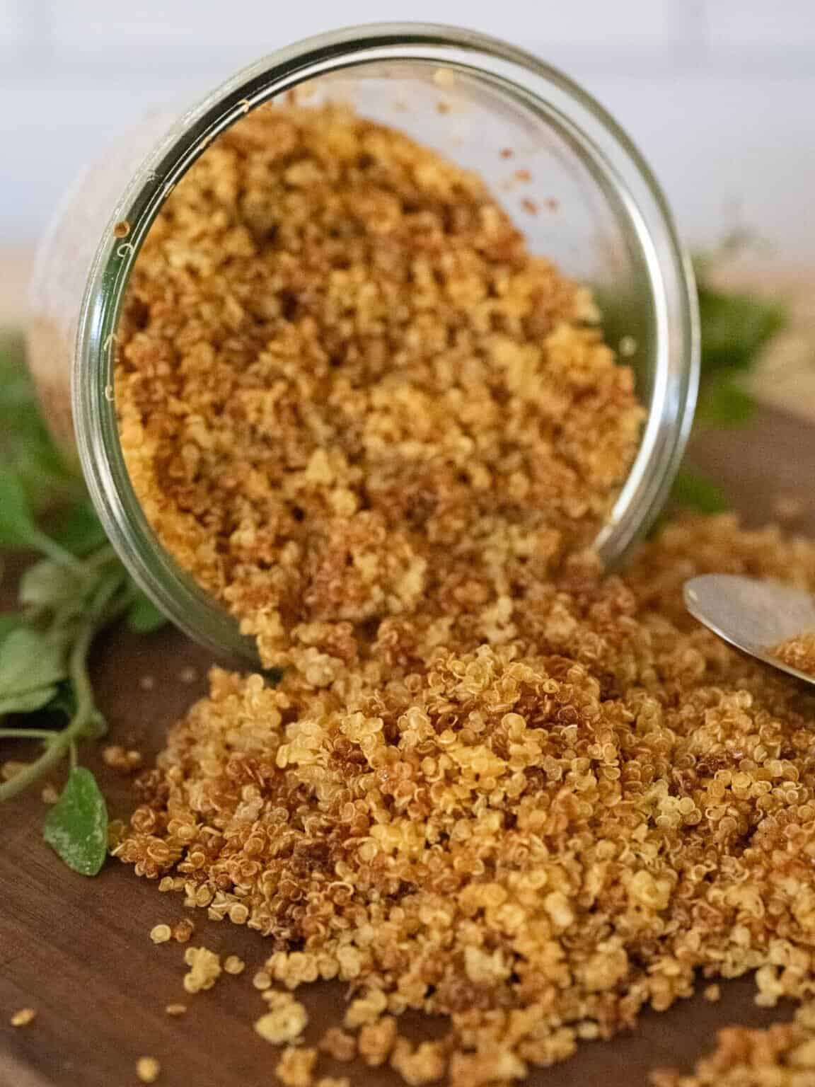 How to Make Crispy Quinoa - Foodology Geek